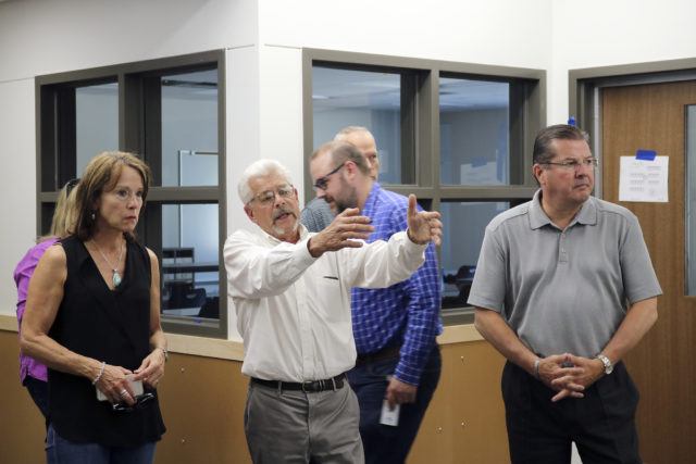 New tech for new school year: Timber Ridge Elementary tour highlights ...