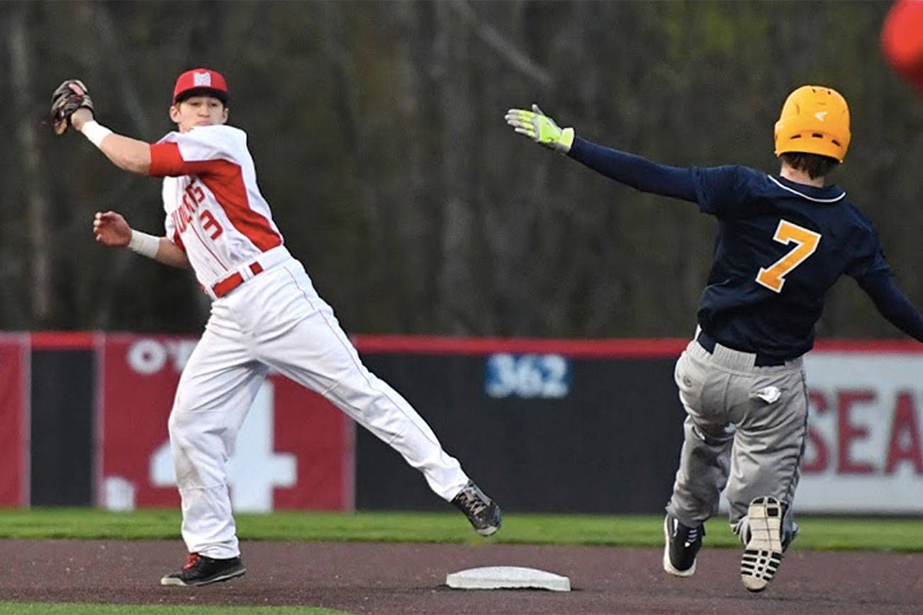 Mount Si scores win over Decatur, hosts Bothell tonight at Bannerwood ...