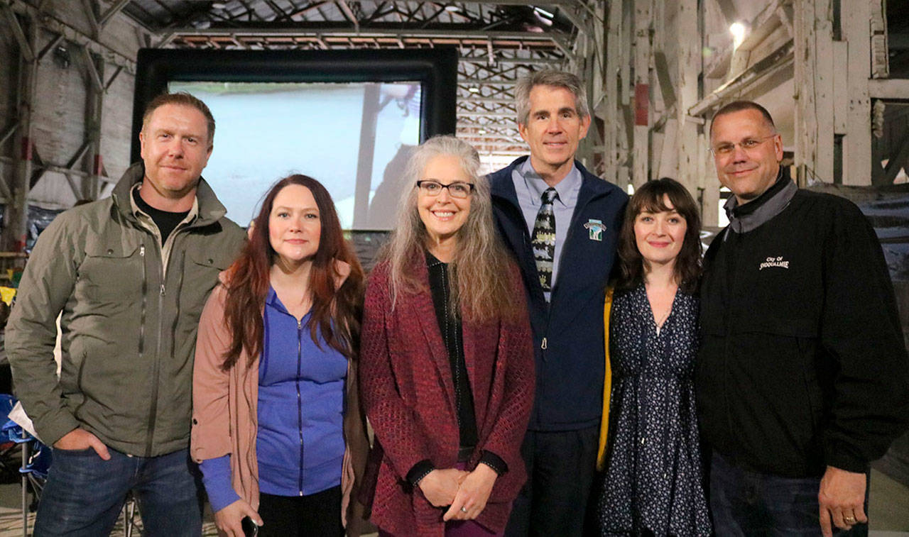 Snoqualmie’s ‘Twin Peaks’ event brings out hundreds of fans | Snoqualmie Valley Record