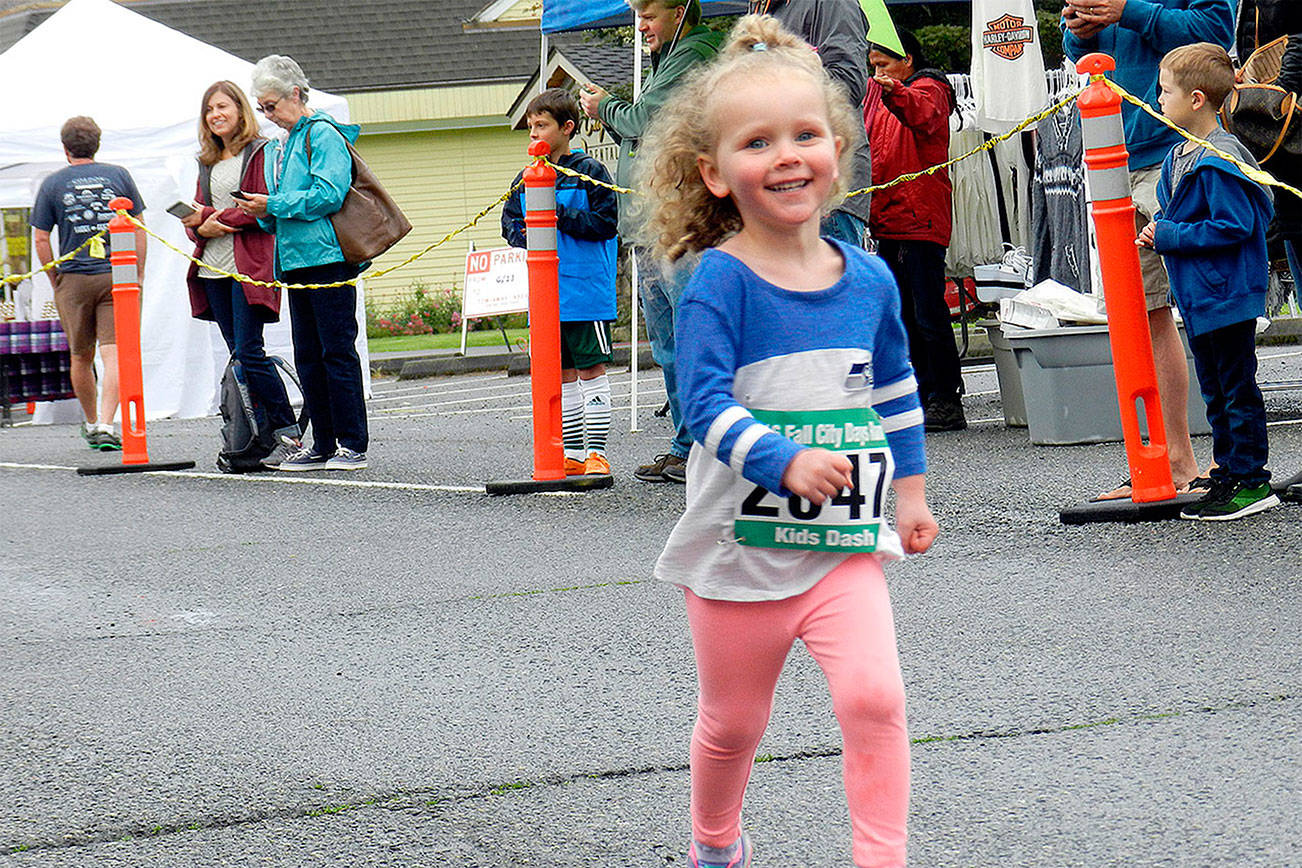 Race for schools: Fall City Day run supports local students, school ...