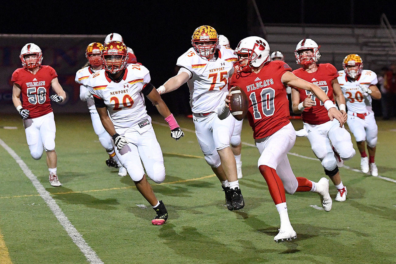 Mount Si’s football team heads to playoffs; wins last home game over ...