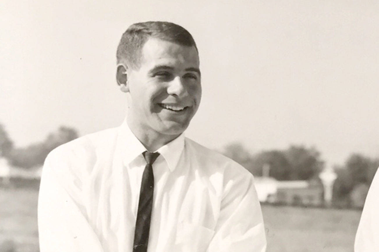 Bob Summers, former Tolt H.S. track coach, to be named to state hall of ...