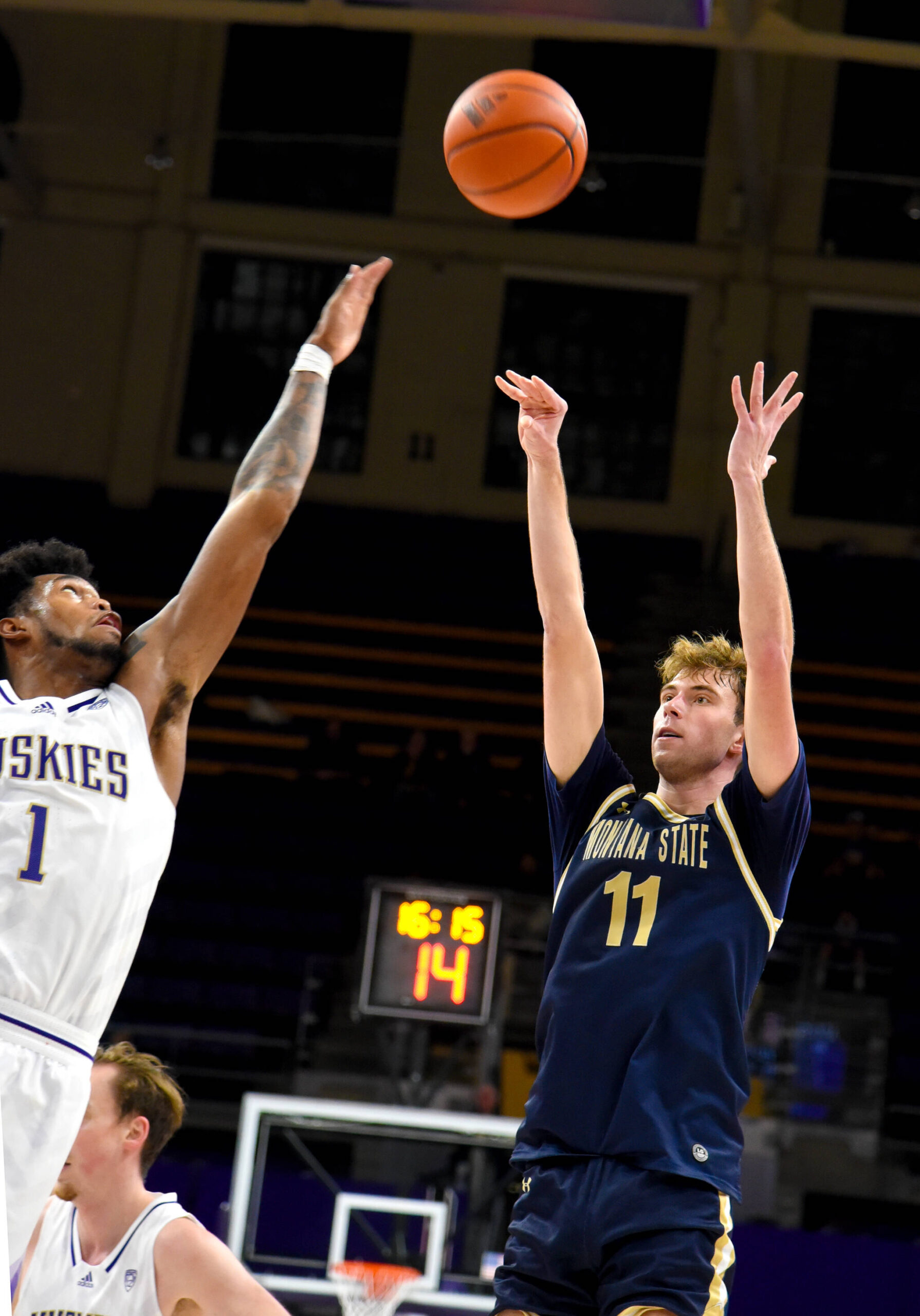 College hoops: Mount Si grad faces Huskies on the court | Snoqualmie ...