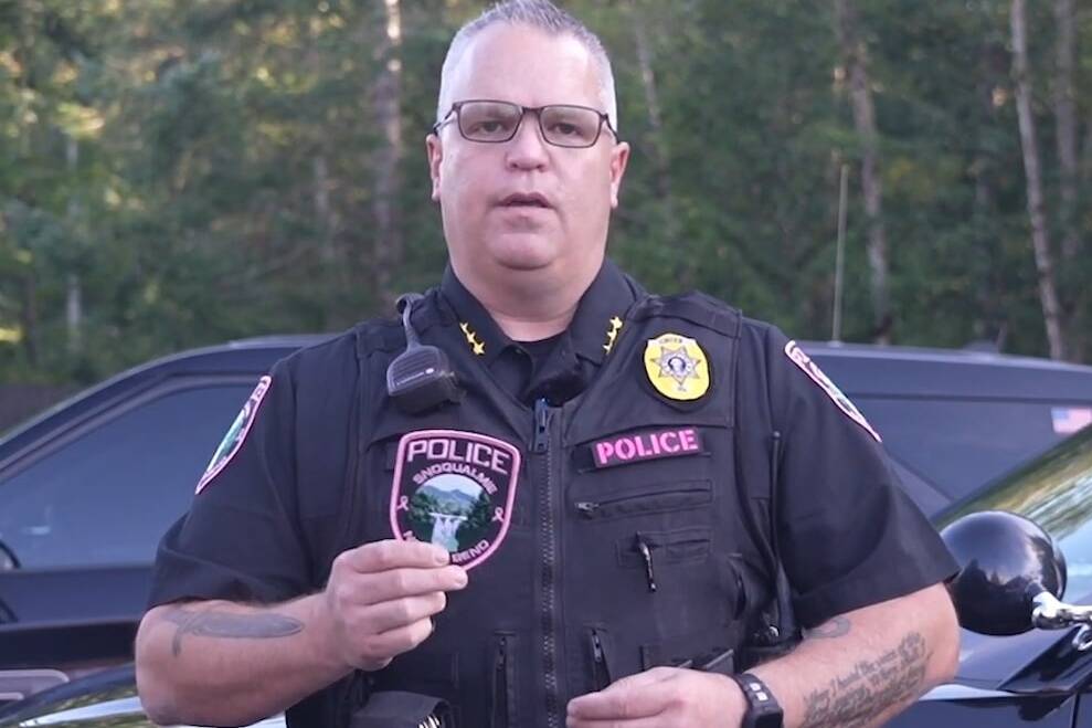 Snoqualmie police debut breast cancer awareness patches | Snoqualmie ...
