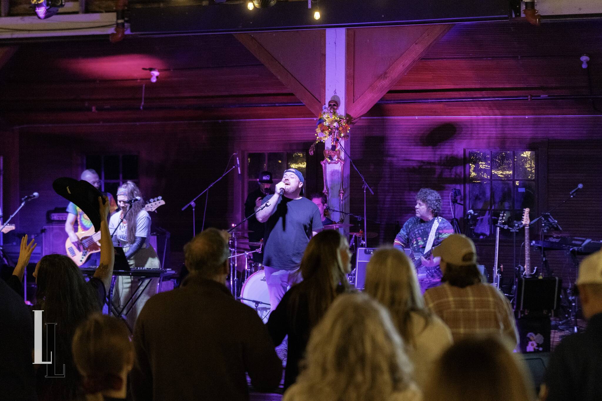 Community shows up for lower Valley flood relief fundraisers ...